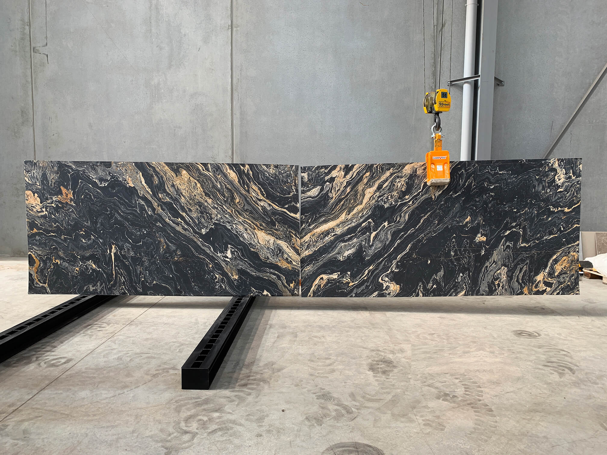 Nero Picasso - G-LUX